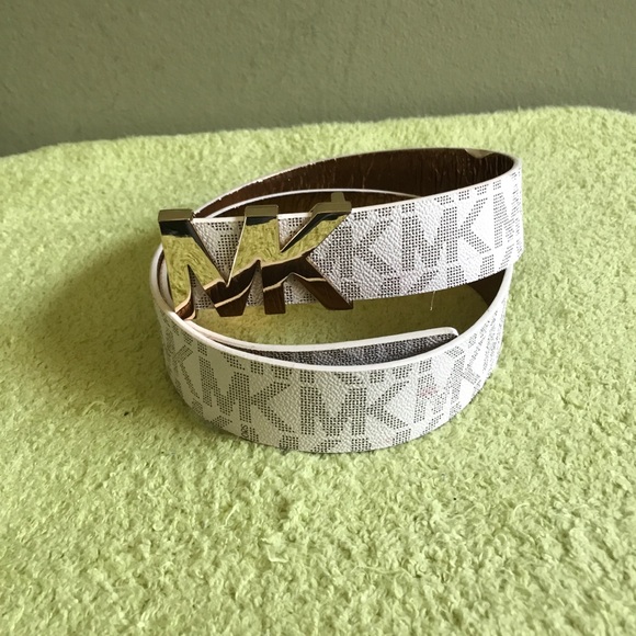 Michael Kors | Accessories | Michael Kors Signature Monogram Mk Logo ...